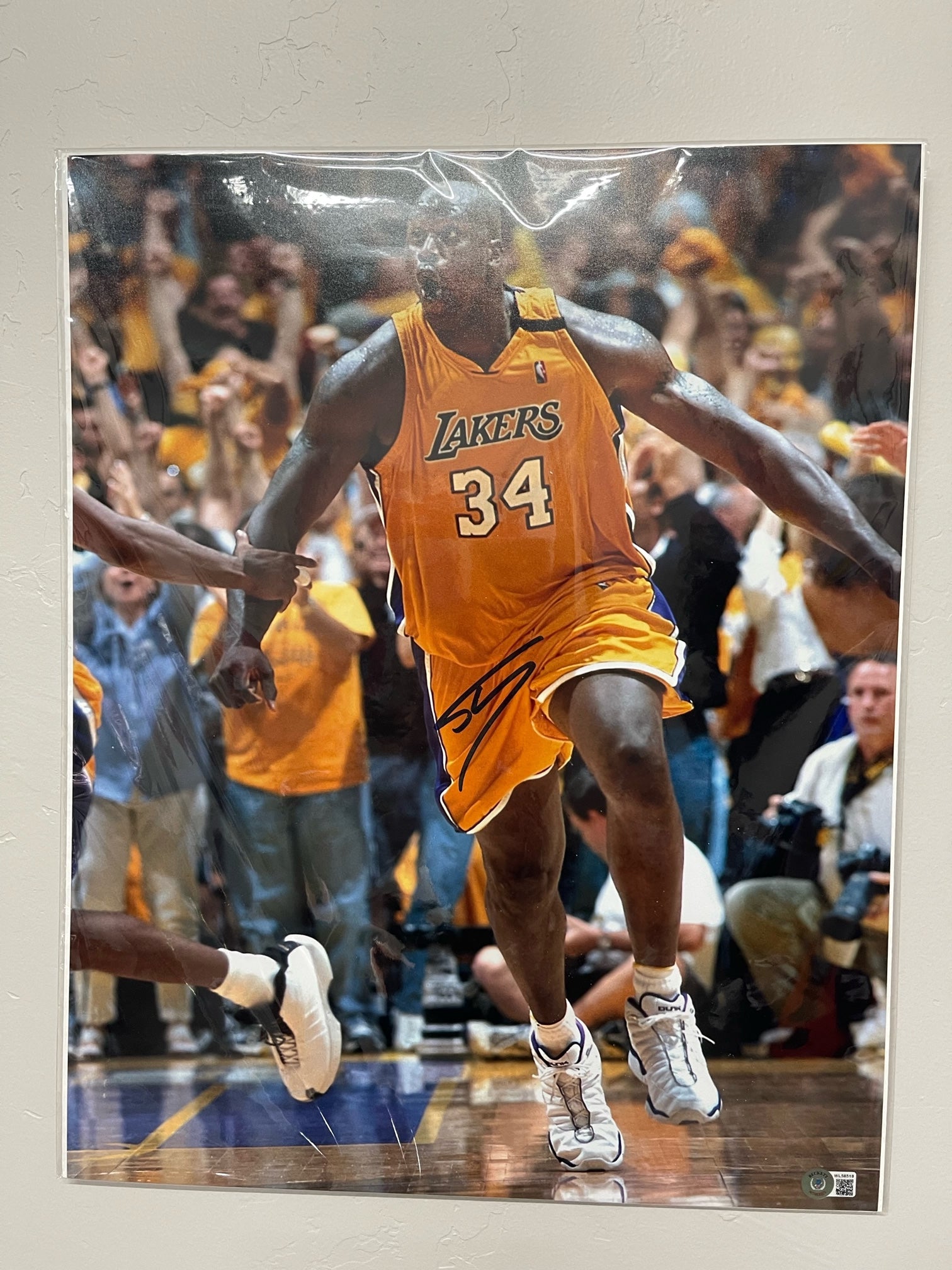 Shaq Signed Picture – Great American Sports Cards